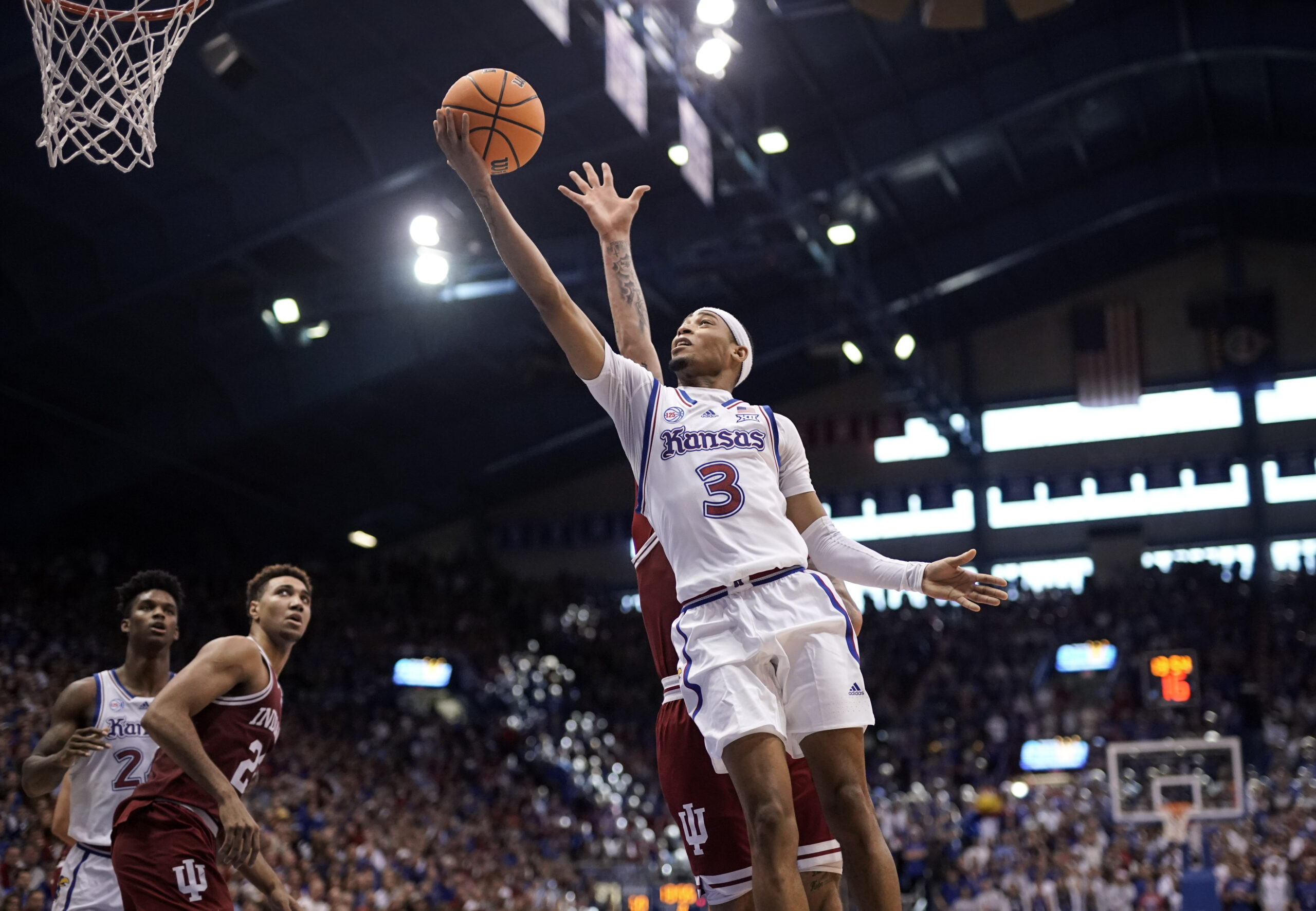 Dajuan Harris Jr. harasses Hoosiers on both ends of the floor in 84-62 ...
